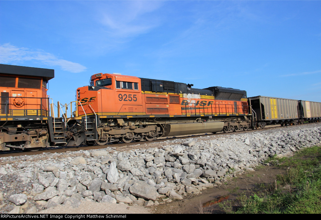 BNSF 9255